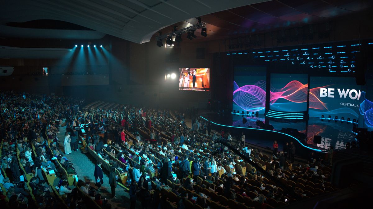 BeWoman Asia 2025: как форум в Алматы помогает женщинам стать глобальными лидерами